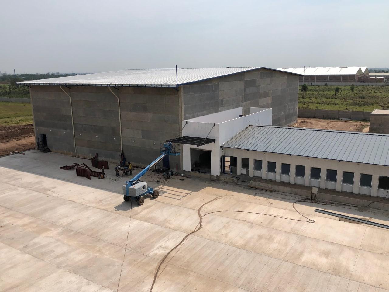 Construcción Almacenes y Oficinas ARDISA - Praxis Ingenieria